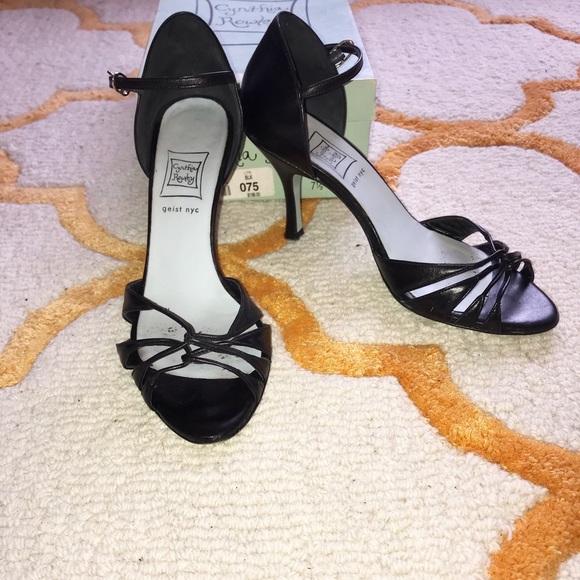 Cynthia Rowley | Shoes | Cynthia Rowley Black Travolta Sandals | Poshmark